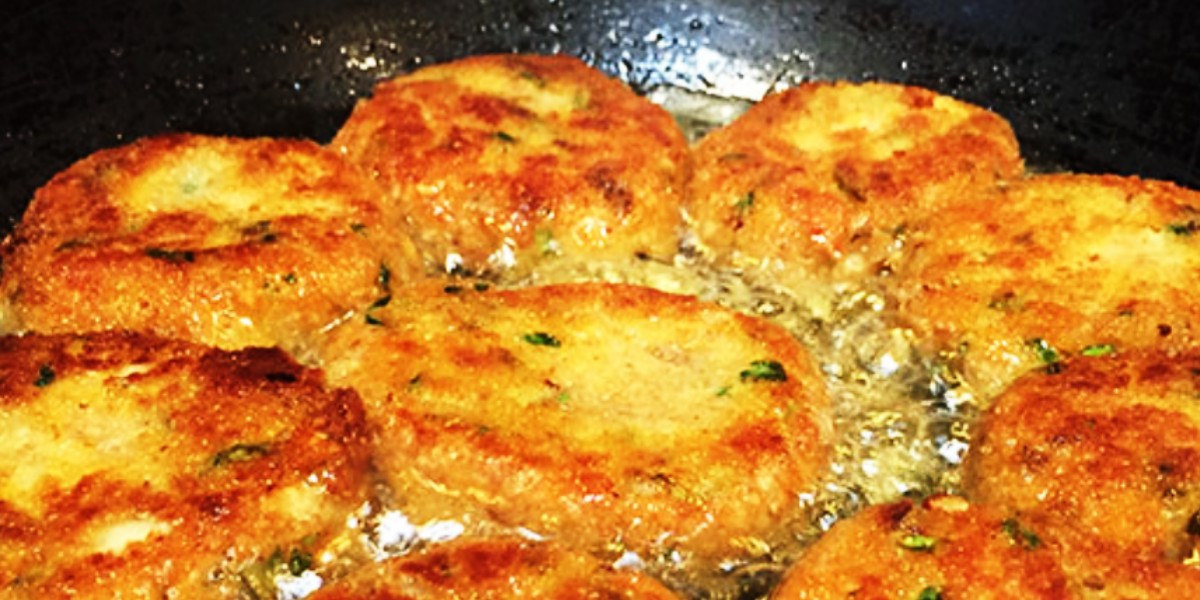 Vegetable Croquettes With Goan Yellow Curry – goan-cuisine